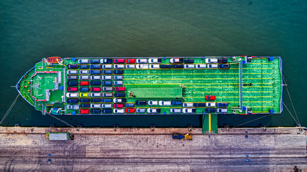 Personal & Commercial Vehicle Shipping Services | Yes2Ship